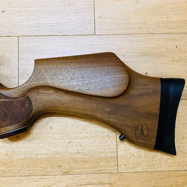 BSA R10 MK2 Walnut PCP Air Rifle - A. Branthwaite Gunsmiths